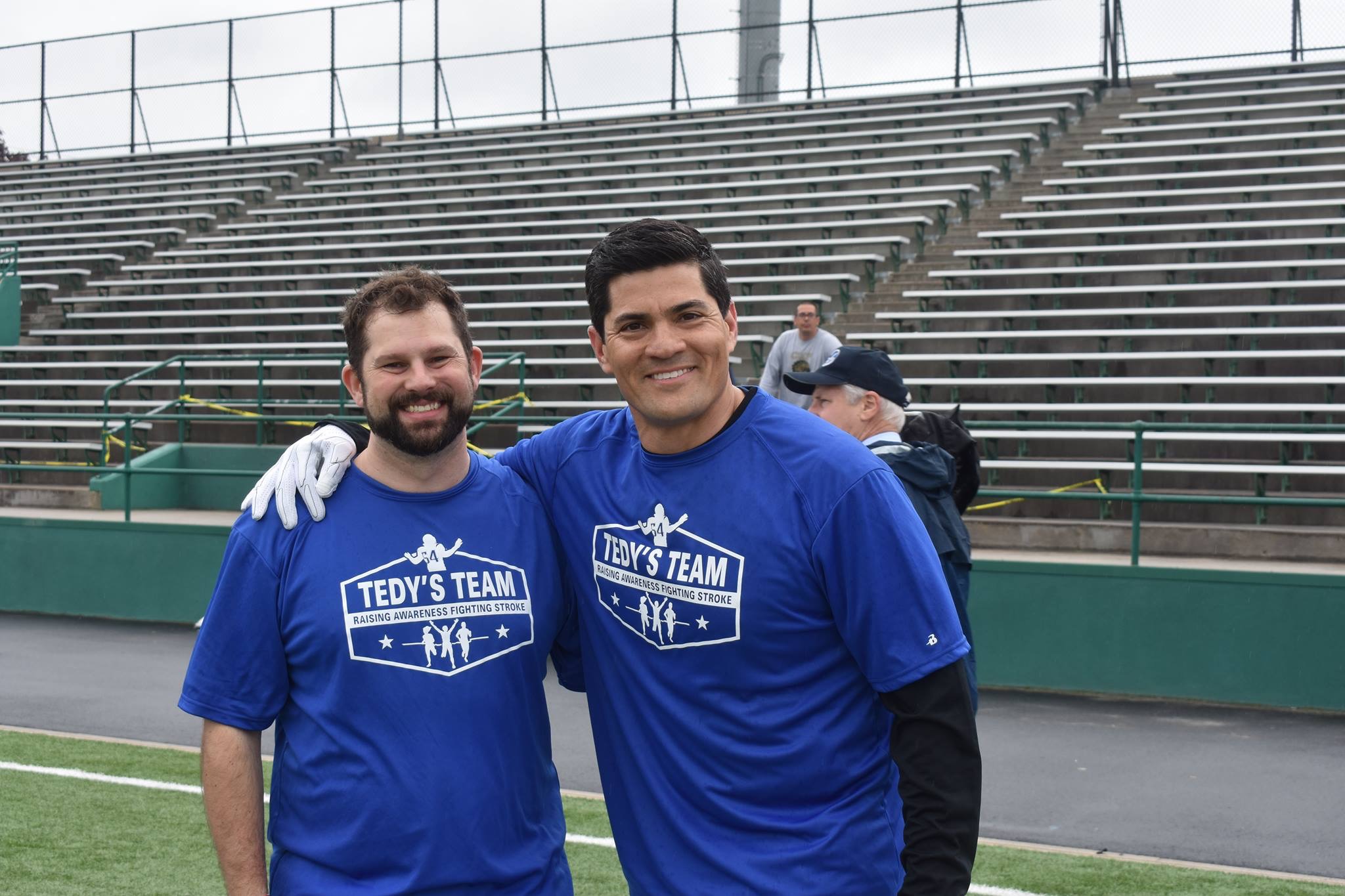 357B4C18-3587-446E-A172-868A392265D7 – Perry Sports Legends