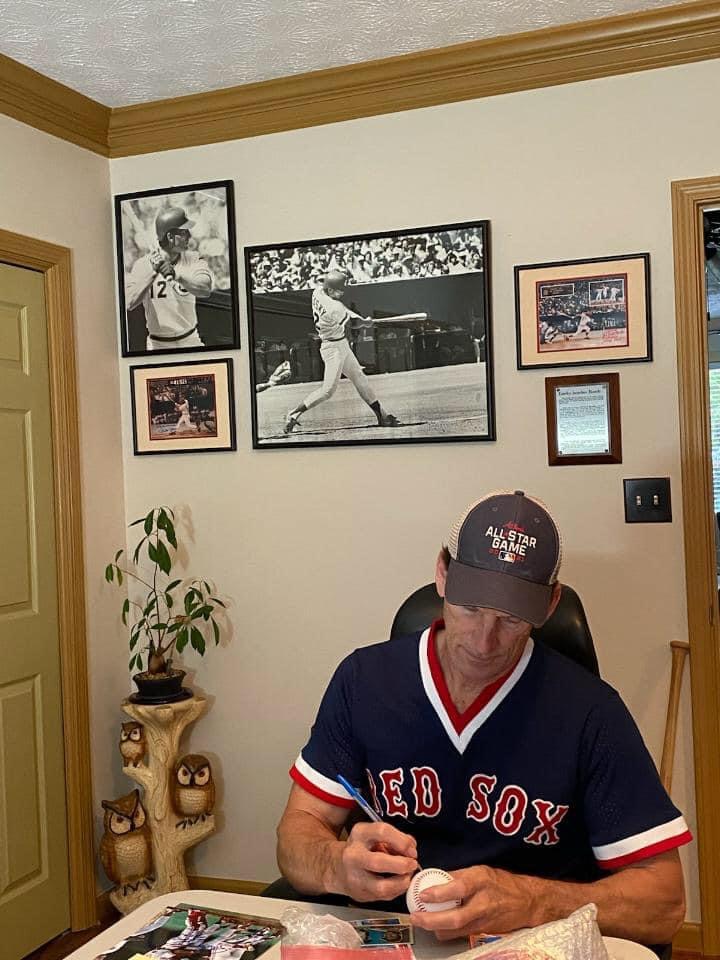 pictures from previous signings – Perry Sports Legends