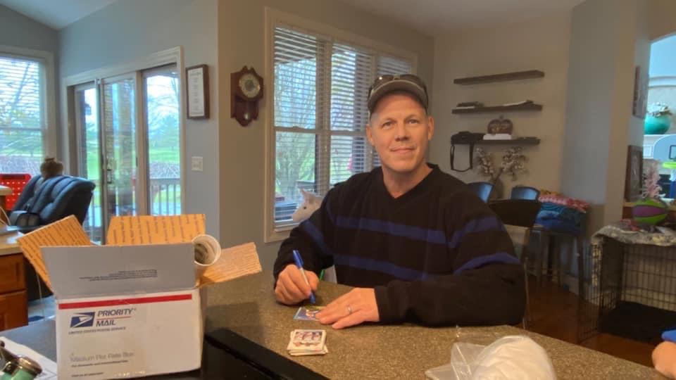 pictures from previous signings – Perry Sports Legends