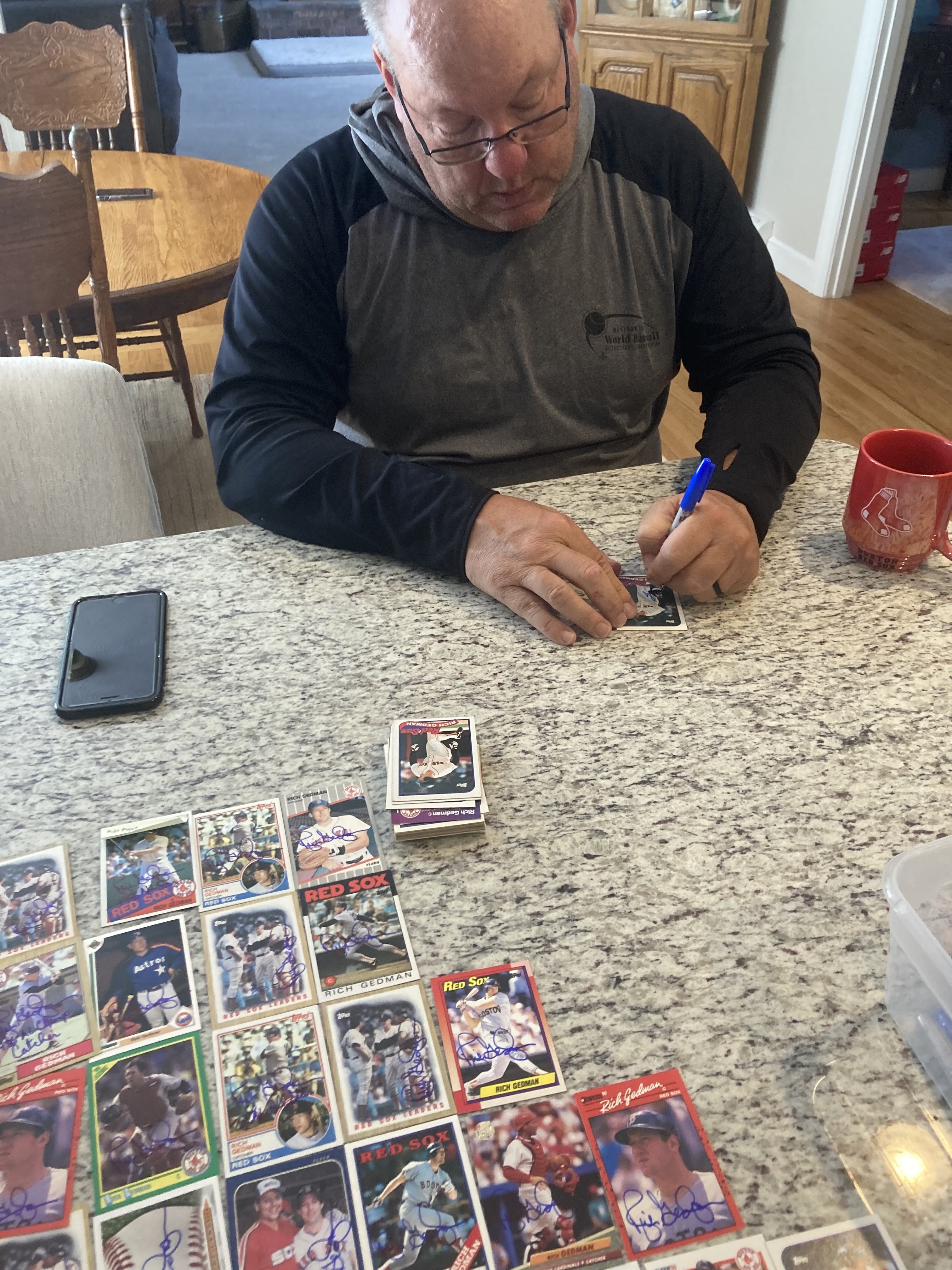 pictures from previous signings – Perry Sports Legends